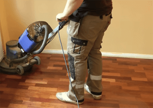 Houten vloer oliën? | Glanzend als nieuw - Bel Parket Behandelen!